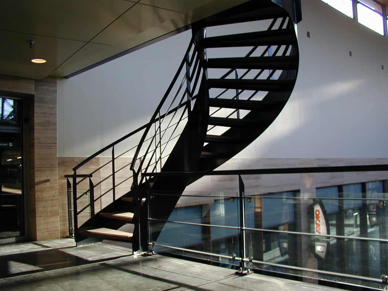 Steel Stairs » Experts in Steel - ACMAN | Reinders®